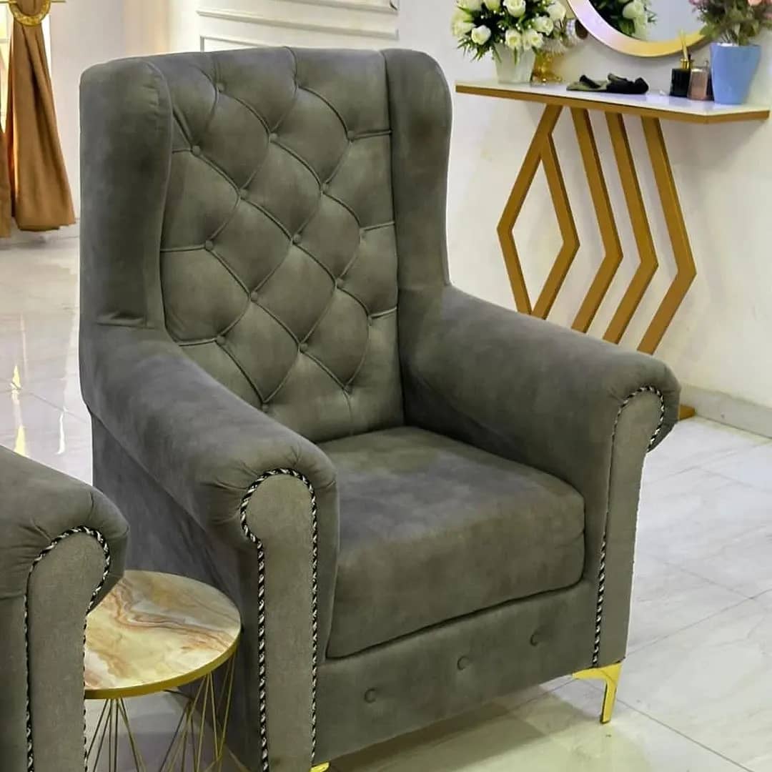 𝓐𝓷𝔂𝓲'𝓼 𝓓𝔂𝓷𝓪𝓼𝓽𝔂